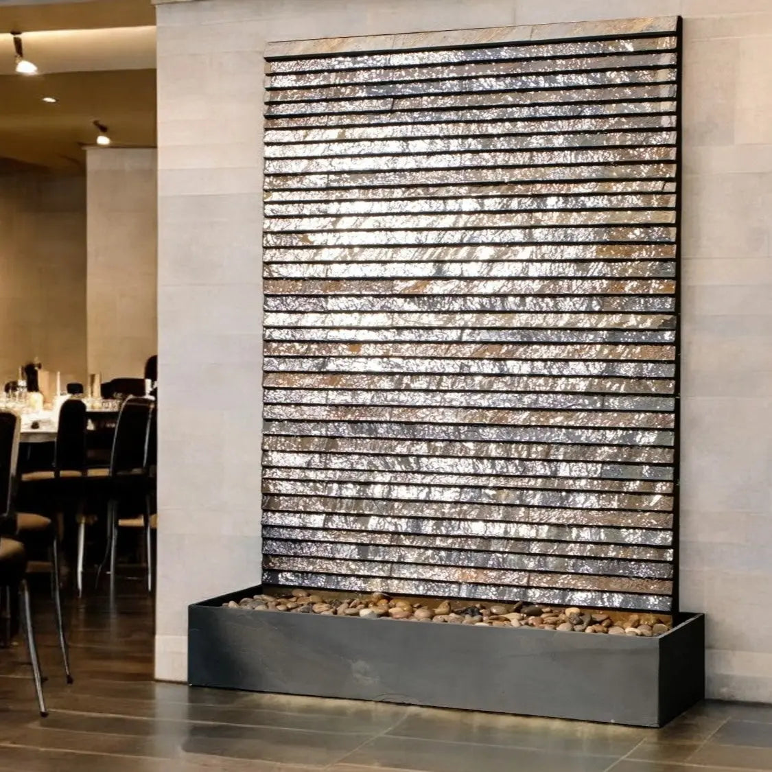 AVA WALL XXL – Luxuriöse Wasserwand Naturschiefer Braun – CLIMAQUA
